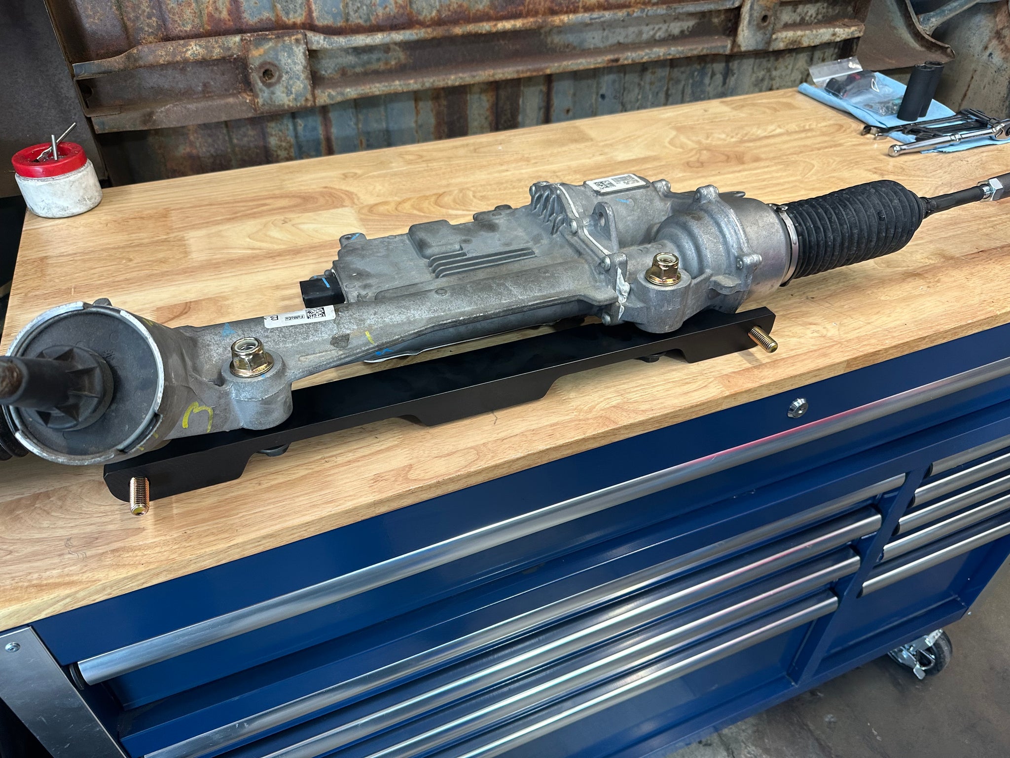 Crown Victoria to Mustang Electric Steering Rack Kit – Range Industries