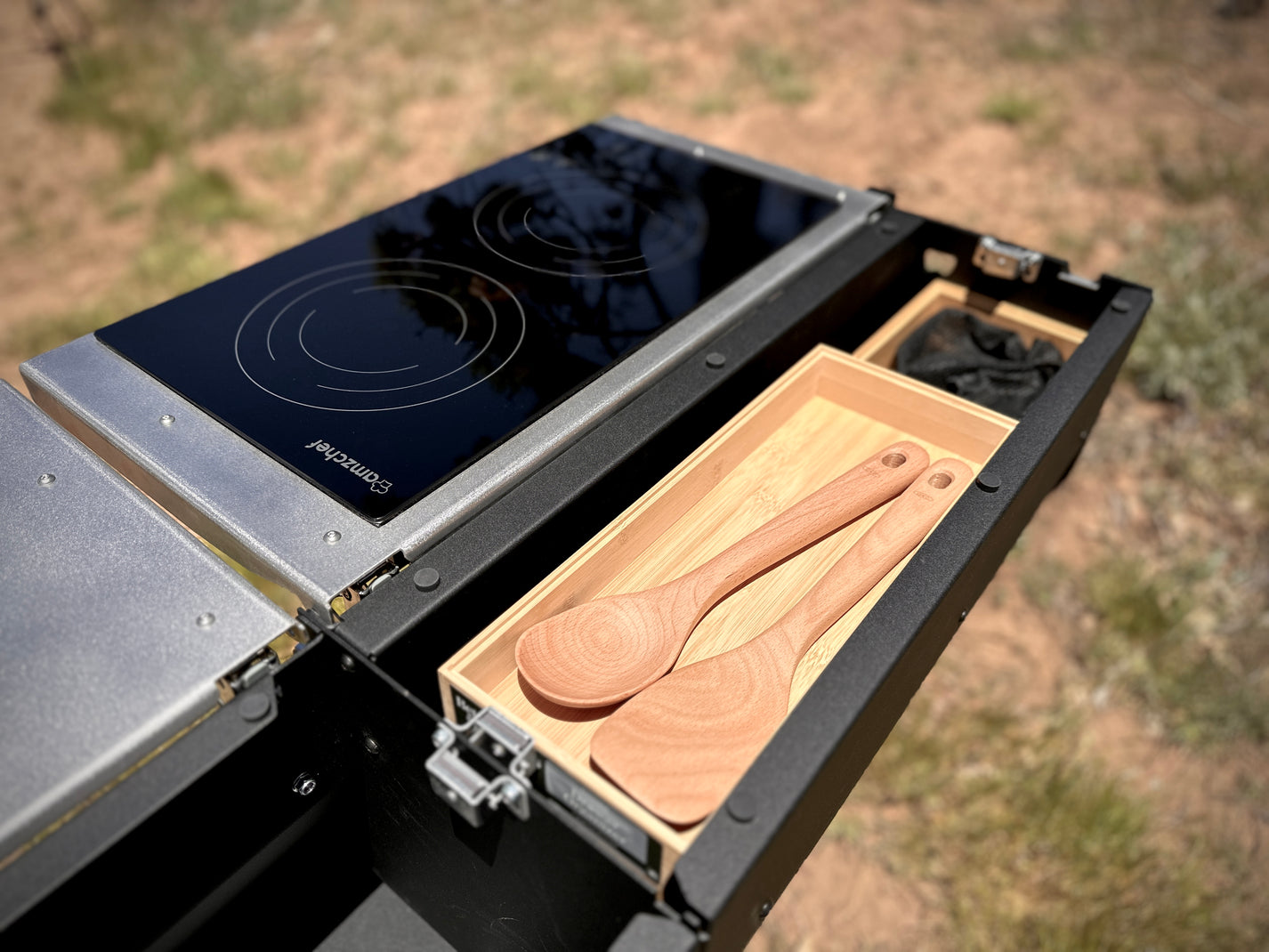 Rivian R1T Compatible Camp Kitchen – Range Industries