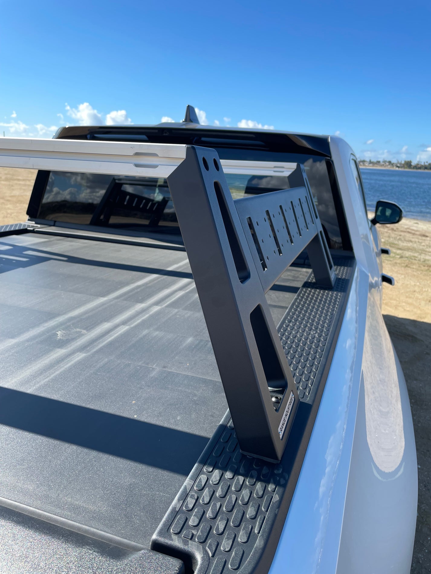 Sierra Rack System Compatible With Rivian R1T – Range Industries